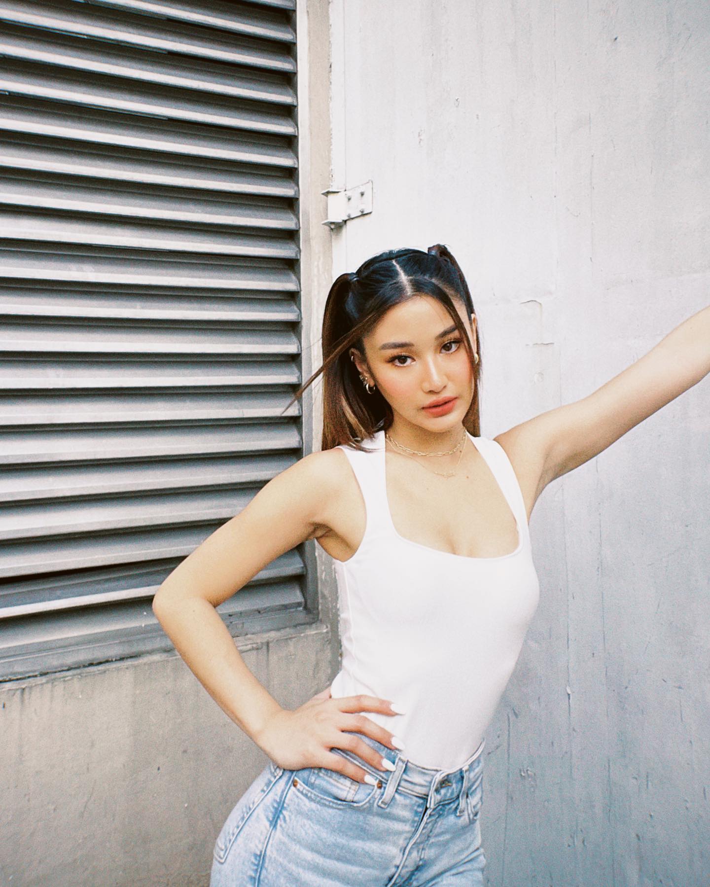 Top 20 hot Filipinos babes. Find your best filipina bride